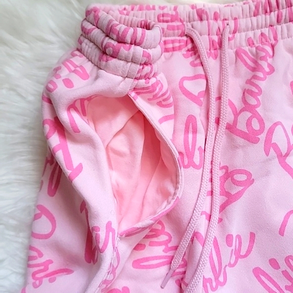 Barbie | Shorts | Barbie Script Pink Shorts Xl | Poshmark